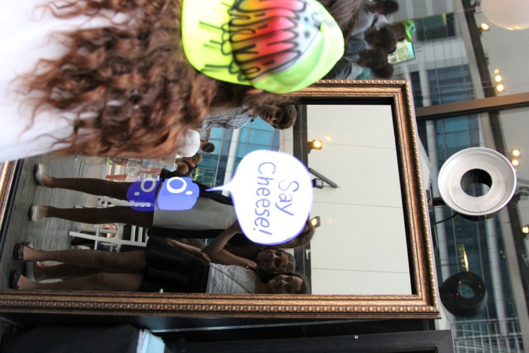 Foto Master's Mirror Me Booth - PhotoBoothTalk.com